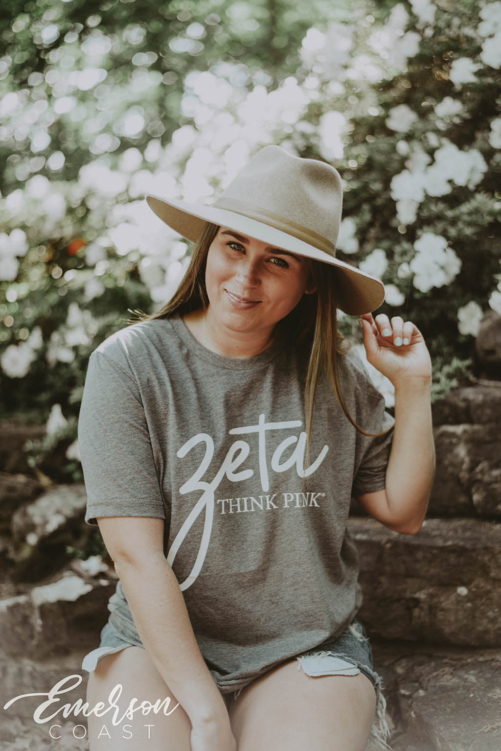 Zeta Think Pink Simple Tee - Emerson Coast